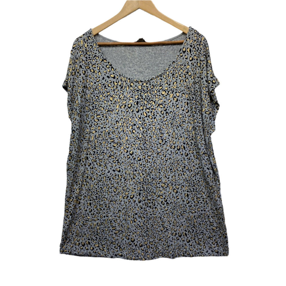 Suzanne Grae Clothing Online | Chic Styles at Revival Curves